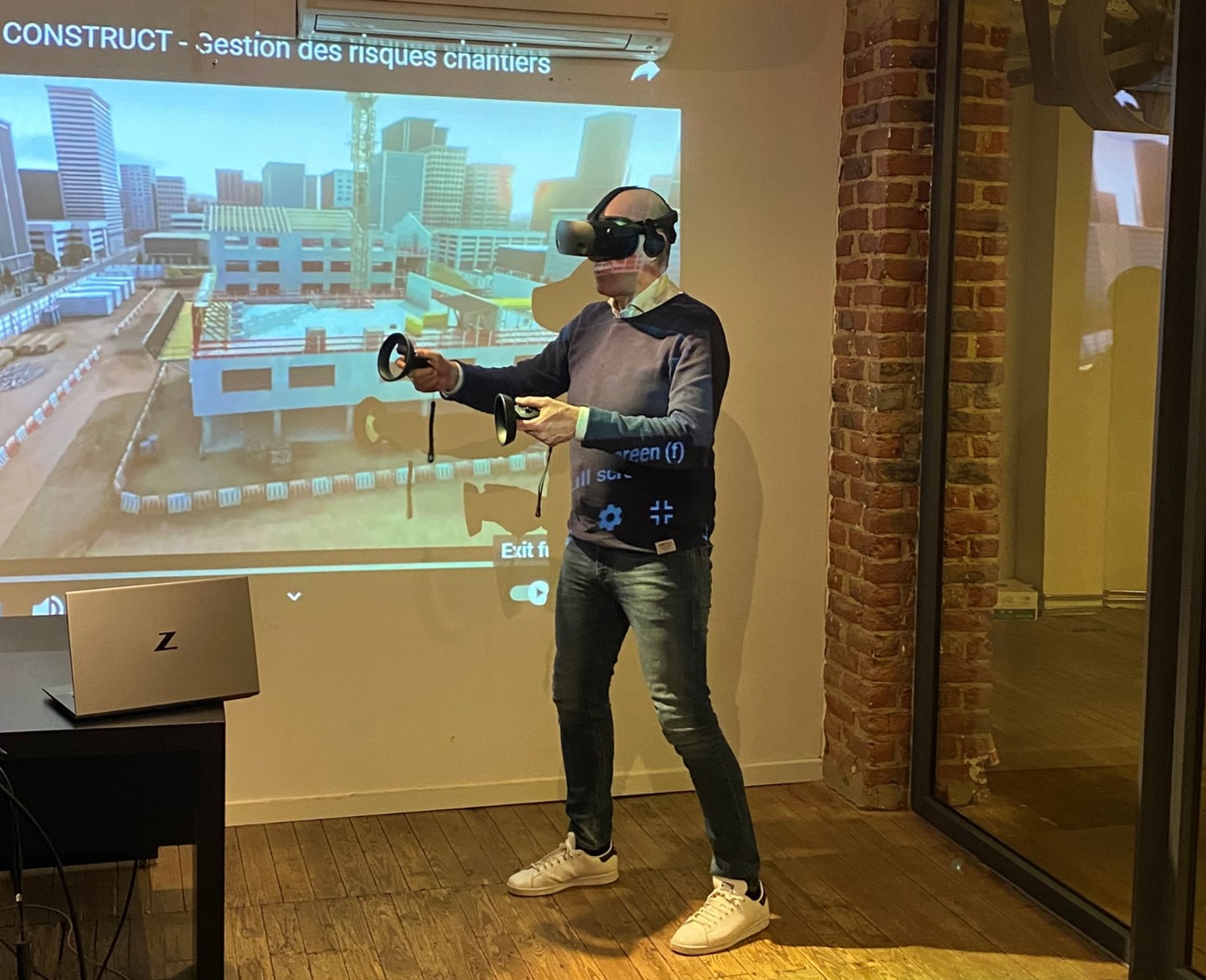 XR Lab - XRintelligence The Art of Immersion